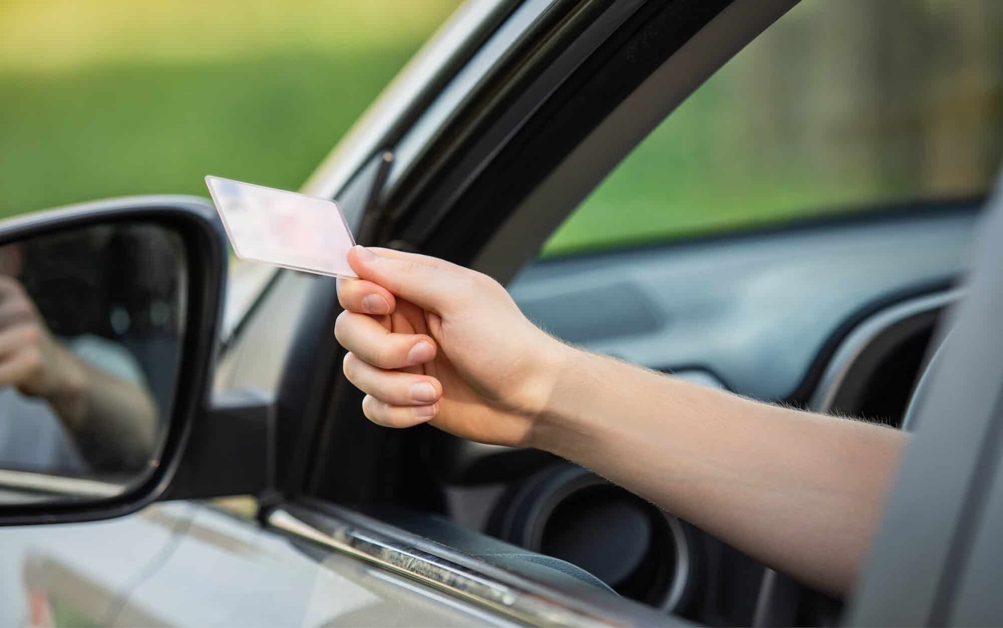 Driver's License Compliance: Guide for Fleet Businesses